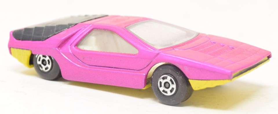 Matchbox Superfast 75 Alpha Carabo Purple Metallic Yellow Base Box ...