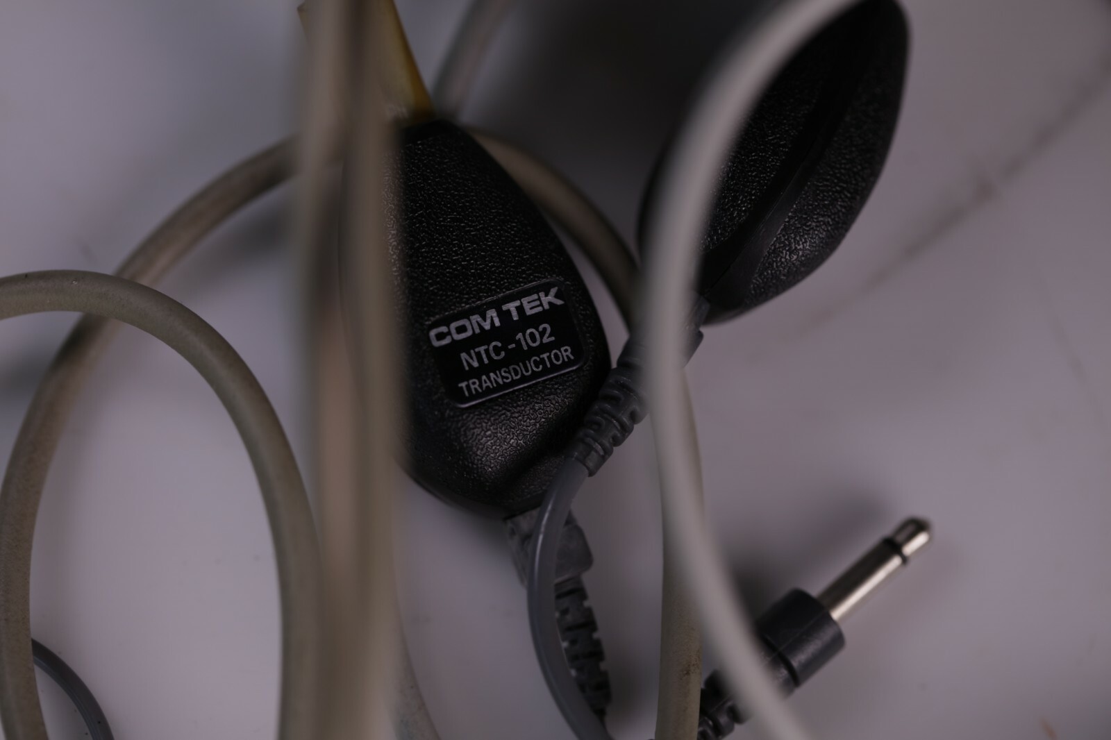 Comtek earwig transmitter system with 2 base stations BSA-72 + 5 ...