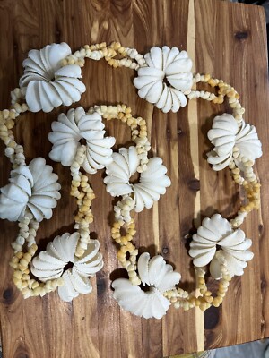 Vintage Hawaiian Wedding lei necklace 34 In Mongo And Flower Shells ...