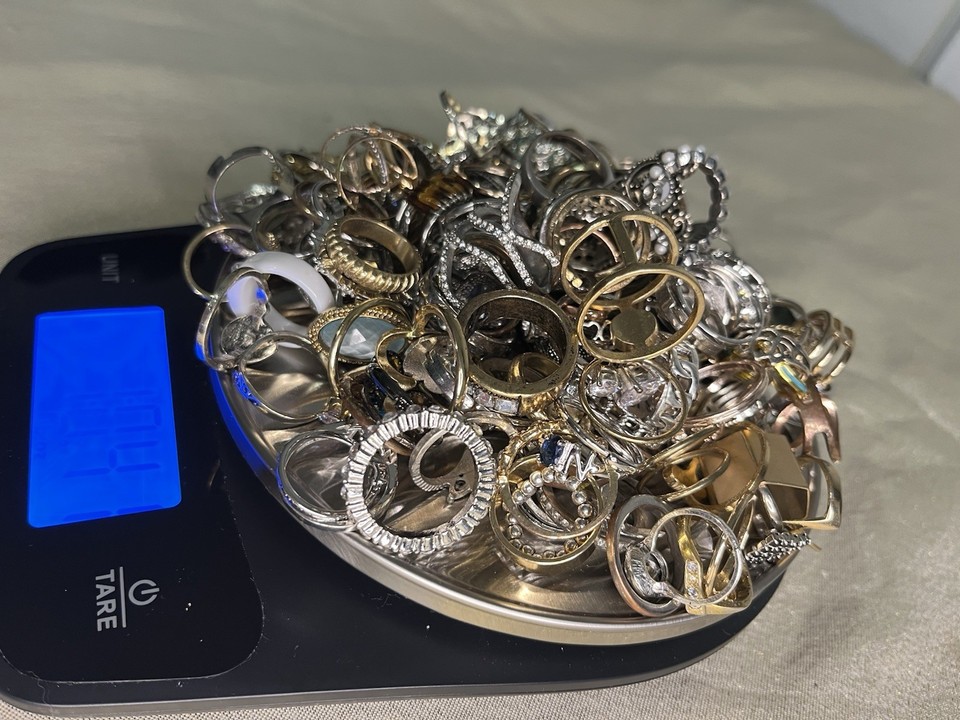 One Pound Lot Of Fashion Rings | eBay