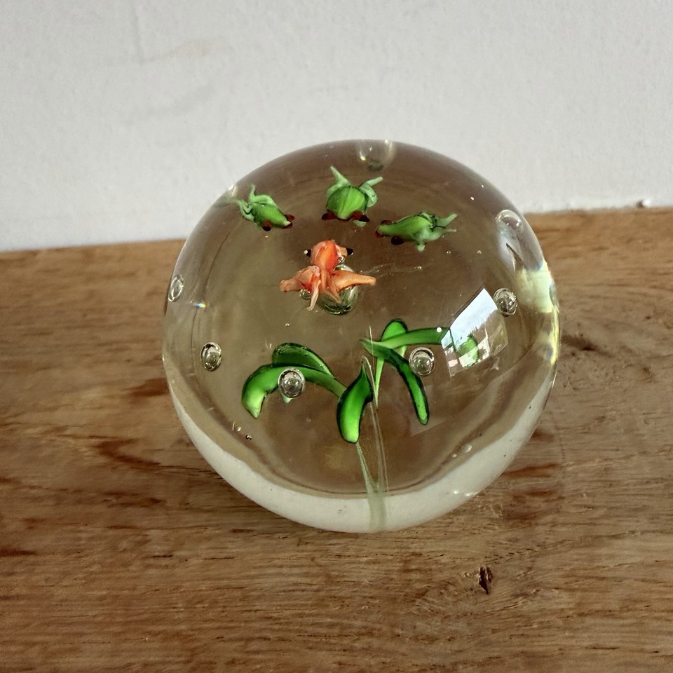 Vintage Studio Art Glass Paperweight Green Flower Fish Frogs Goldfish ...
