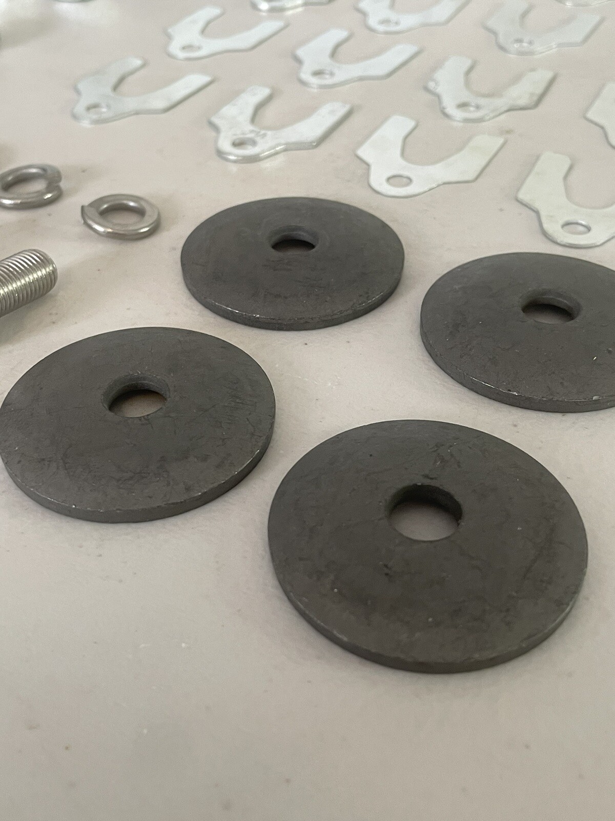 OE Bolts Control arm Bolt Kit Upper & Lower + Shaft Bolts & Shims 48 ...