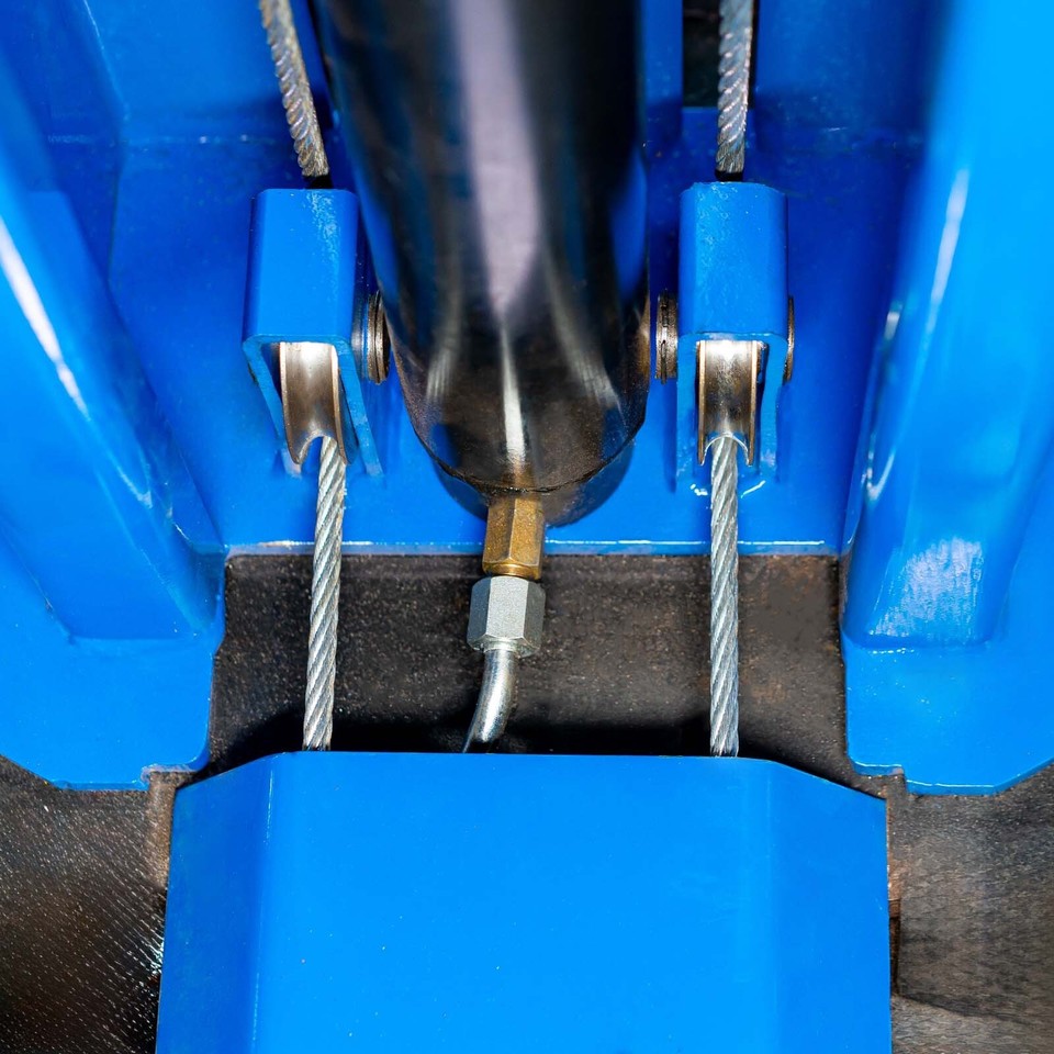 XK Auto Two Post Car Lift Capacity 7700lb Truck Hoist Tool Adjustable ...