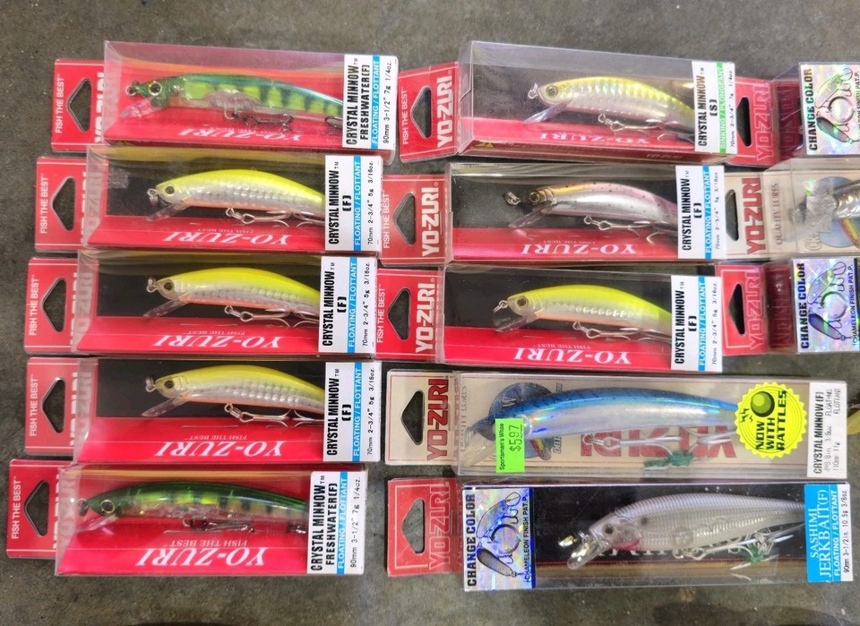 Yo Zuri Lure Lot Storage Unit Find 30 Pieces Plus Case | eBay