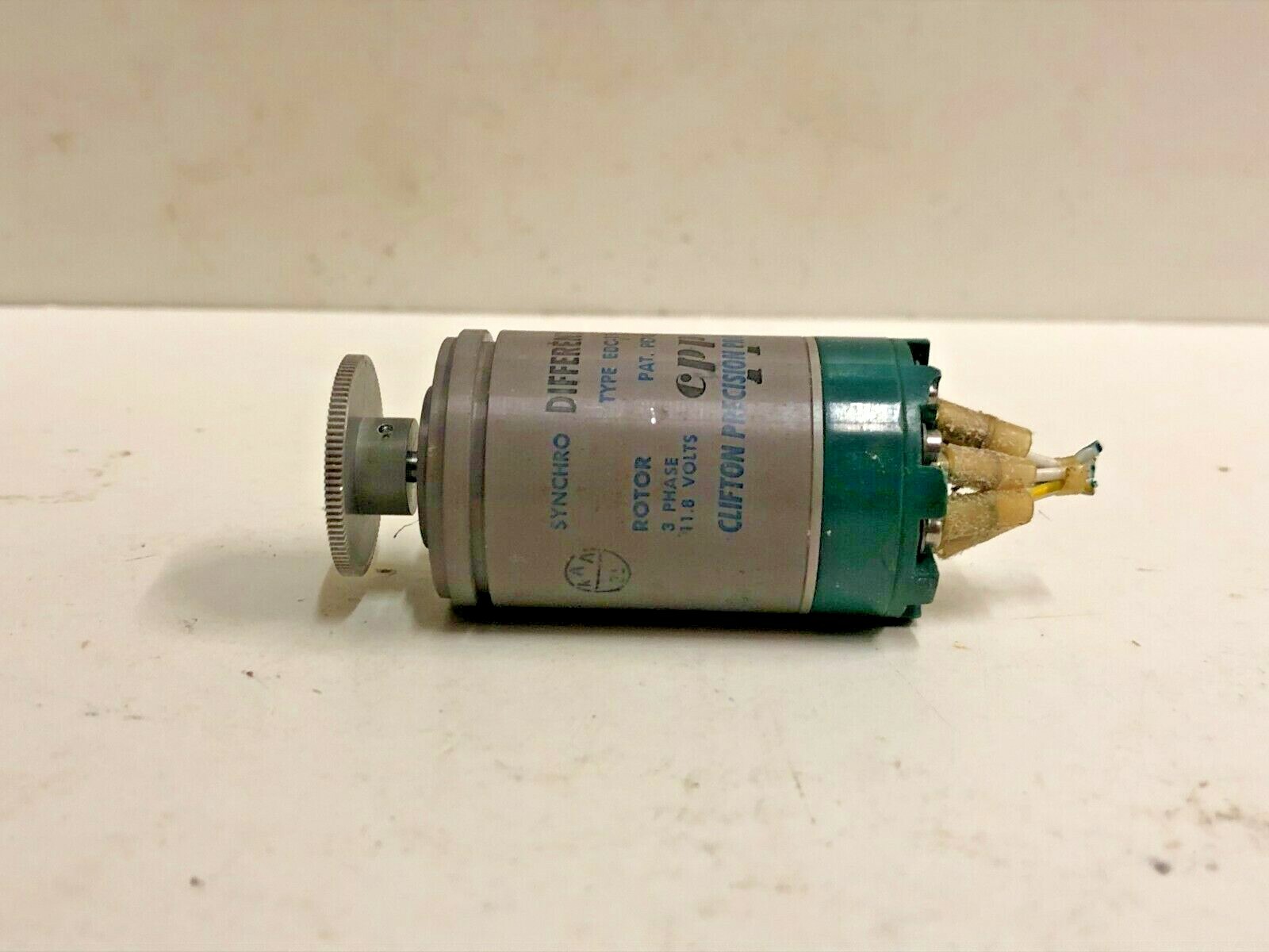 Clifton Synchro Differential Resolver Transmitter Motor Type EDC-11-E-3 ...