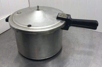 Vintage 6 qt Presto stove top Pressure Cooker Model 0125005 | eBay