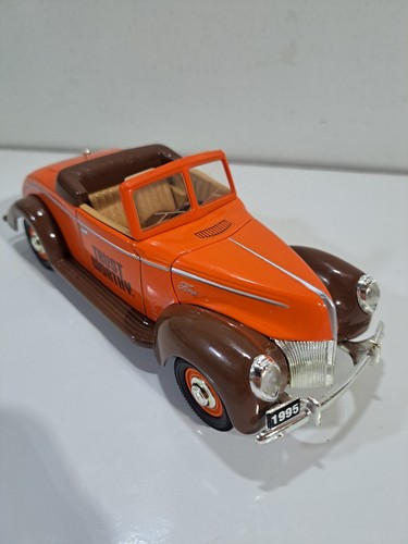 Liberty Classics 1:24 Die Cast Trustworthy 1940 Ford Roadster Car Bank ...