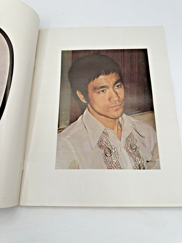 Bruce Lee Photo Album The Man Legend 1974 Martial Arts Game Death Fury ...
