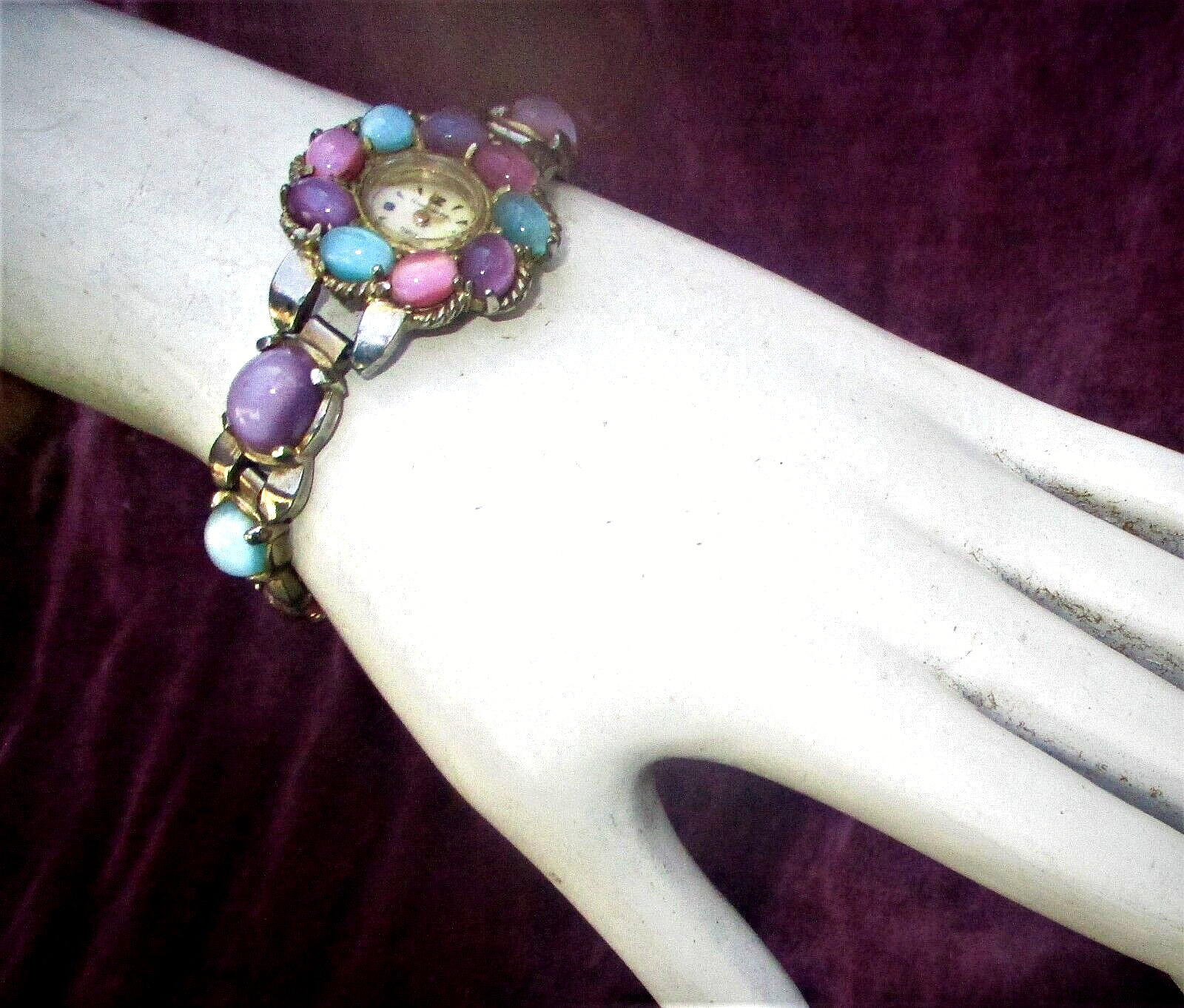 VINTAGE 1950's JEWELED BRACELET - WINDING WATCH BY H… - Gem