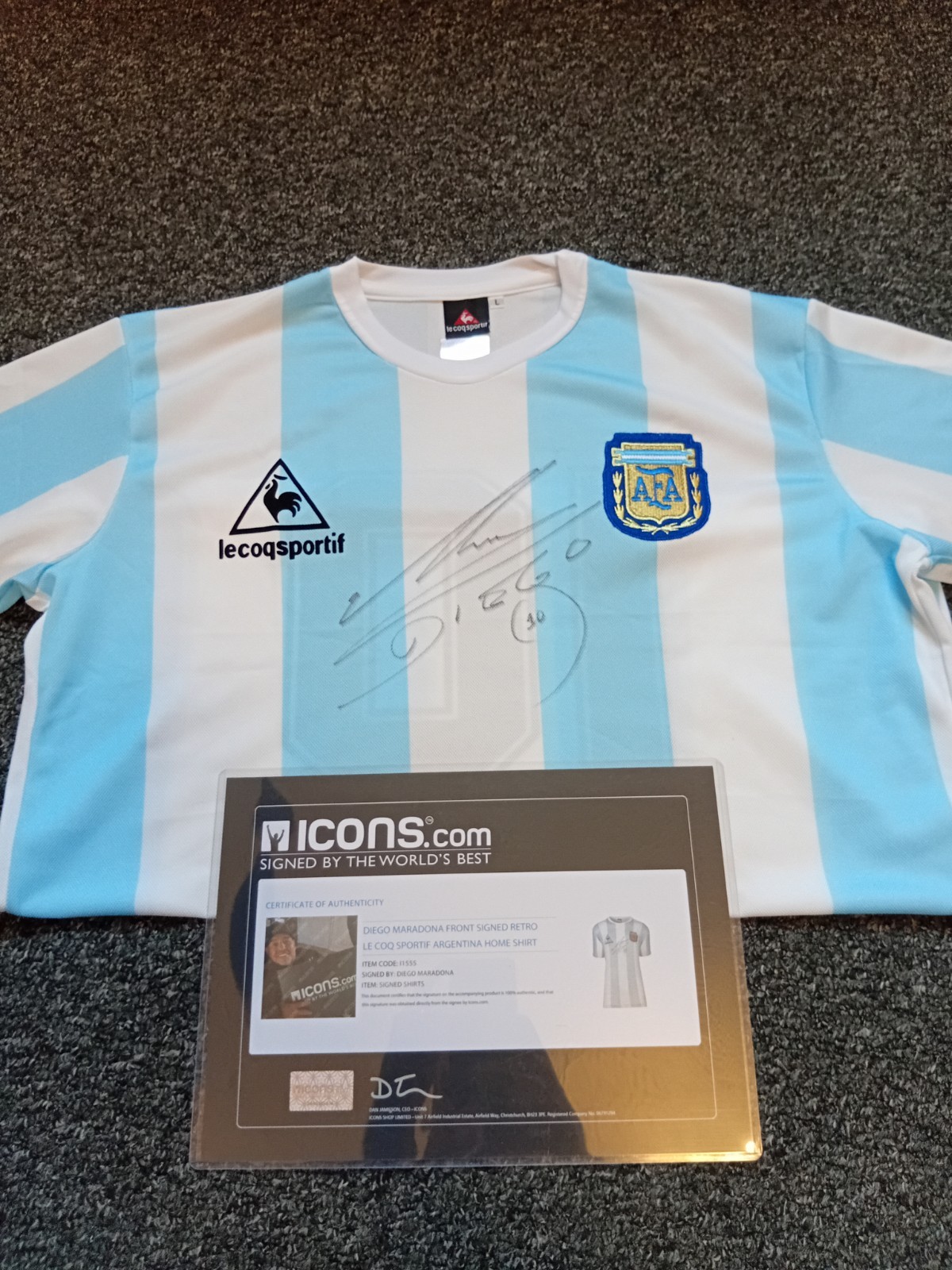 Diego Maradona SIGNED Retro Argentina Shirt + ICONS COA | eBay