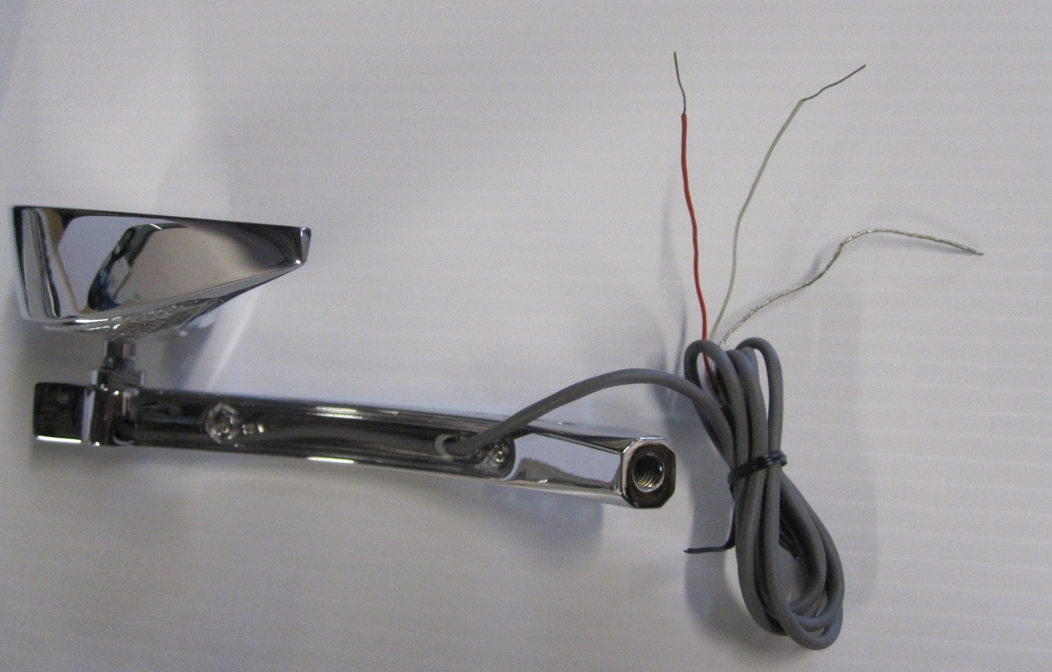 Teardrop LED Turn Signal Mirrors for Harley Touring/Dyna/Softail ...