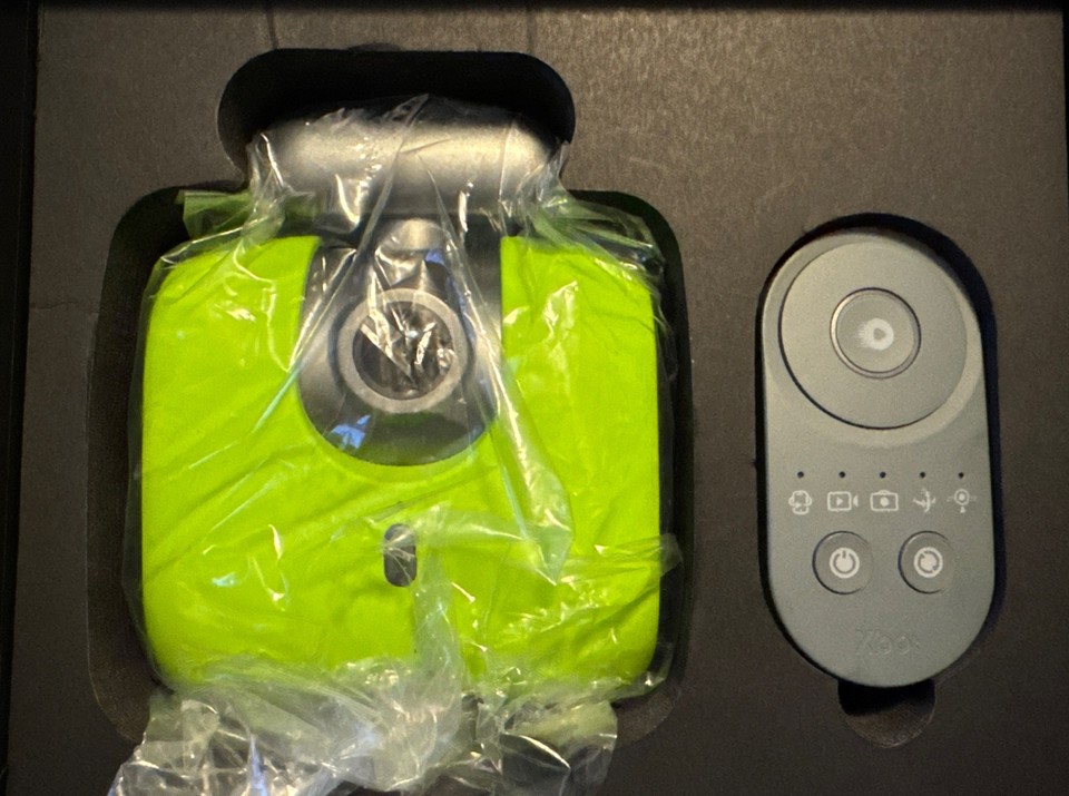 XbotGo Chameleon AI Sports Camera Lemon Green With Box (New) Box ...