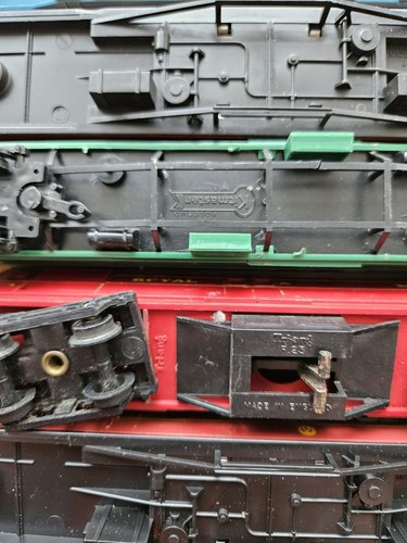 Hornby/triang/lima & Kitmaster coaches joblot Spares And Repairs Bundle ...