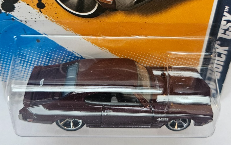 2 2012 Hot Wheels 109/247 '70 Buick GSX color/card variations | eBay