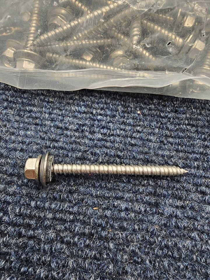 (100 Piece) Roof Tech RT2-04-SD5-60 Solar Panel Mounting Screws 5x60mm ...