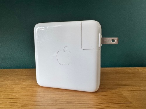 Genuine Apple A1947 61W USB-C Power Adapter for MacBook Pro White | eBay