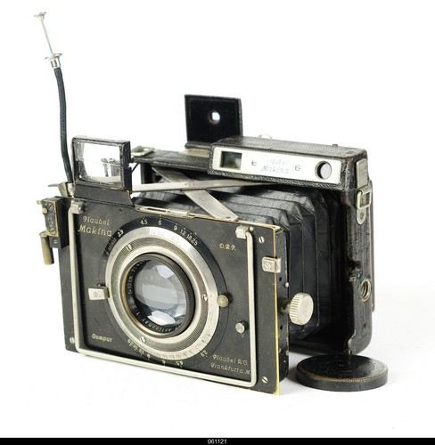 Plaubel Makina II Medium Format Camera with 10cm f/2.9 Anticomar lens ...