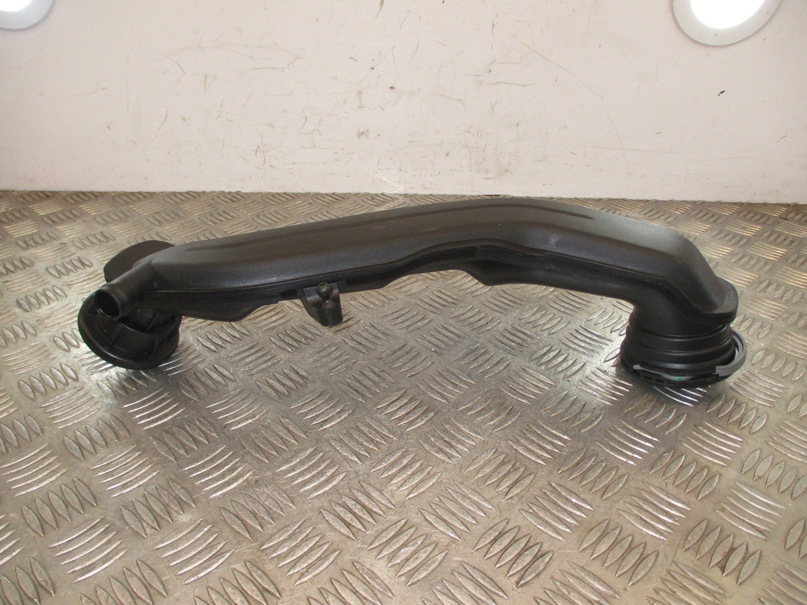 2020 Volkswagen Golf MK8 1.5 TSi DPC. Turbo/Intercooler Air Pipe ...