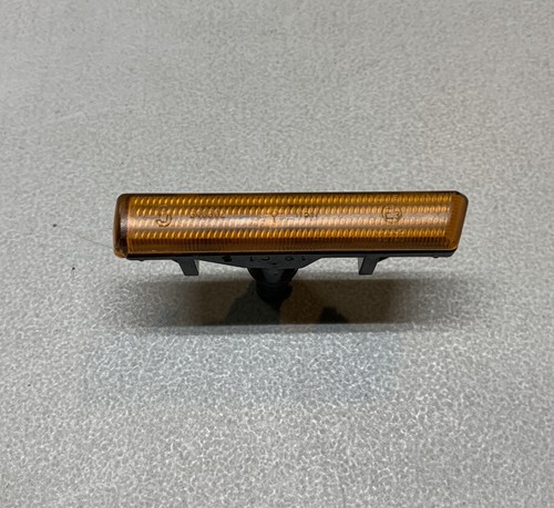 BMW Turn Signal Light Side Marker Lamp Amber Lens 63138360216 Right E38 ...
