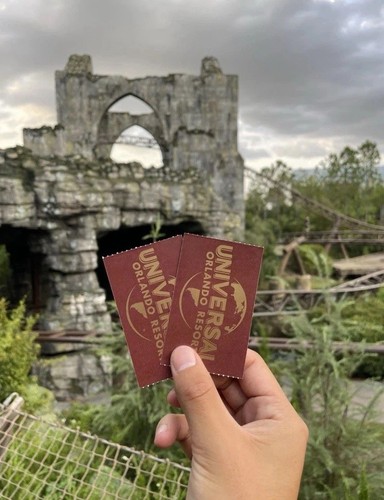 Universal Studios Orlando Single Use Ruby Express Pass ticket (2) - Exp ...