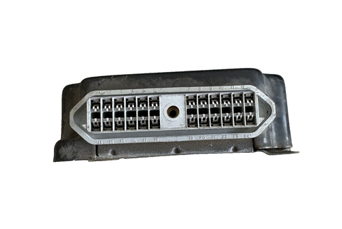 1994-1995 FORD MUSTANG 3.8L OEM RELAY CONTROL MODULE " S " RCM F6ZF ...