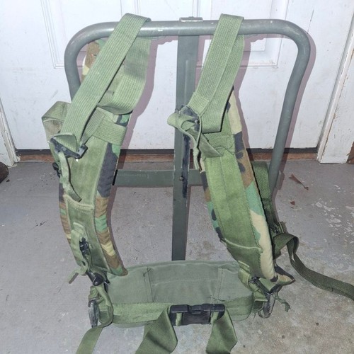 Vintage USGI LC-1 LC-2 Alice Pack Frame w/ Woodland Shoulder Straps ...