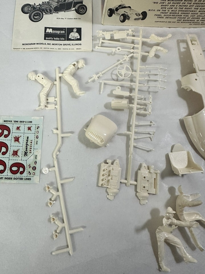Vintage Monogram Indianapolis Racer 1958 Model Kit PC12 98 & Kurtis ...