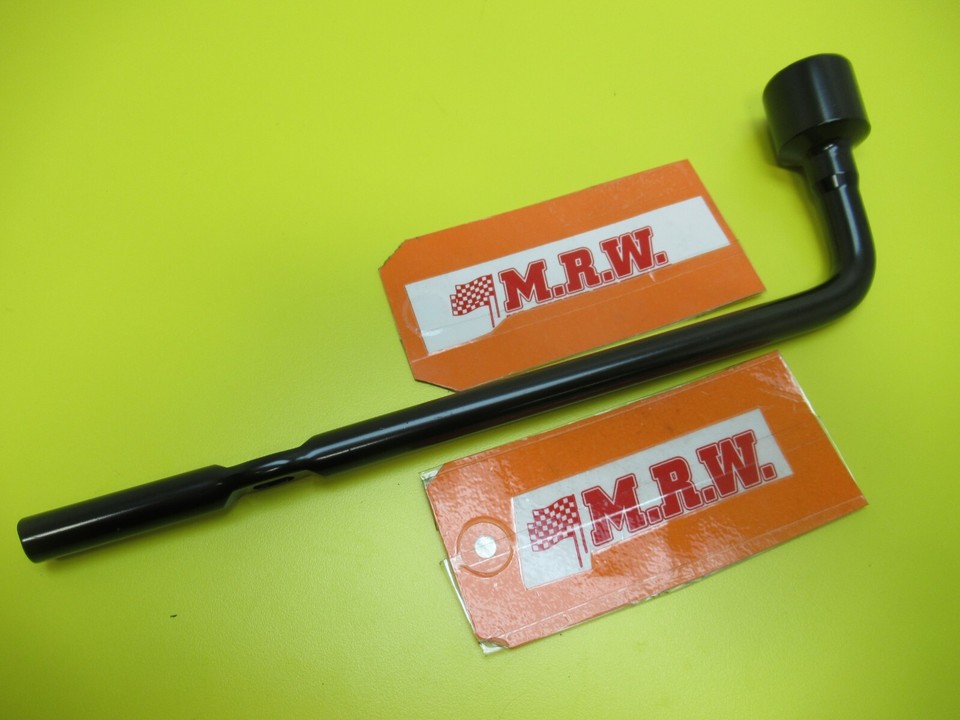 SPARE TIRE LUG NUT WRENCH IRON CAR 3/4 INCH 19MM SOCKET fit SUBARU WRX ...