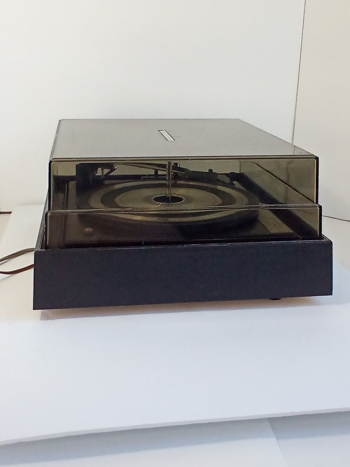 Electro Phonic Turntable Model B-31. BSR Professional Changer 0644 ...