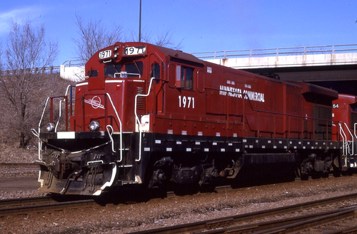 Minnesota Commercial B23-7 # 1971 ( ex Conrail ) @ St Paul, MN 3/24 ...