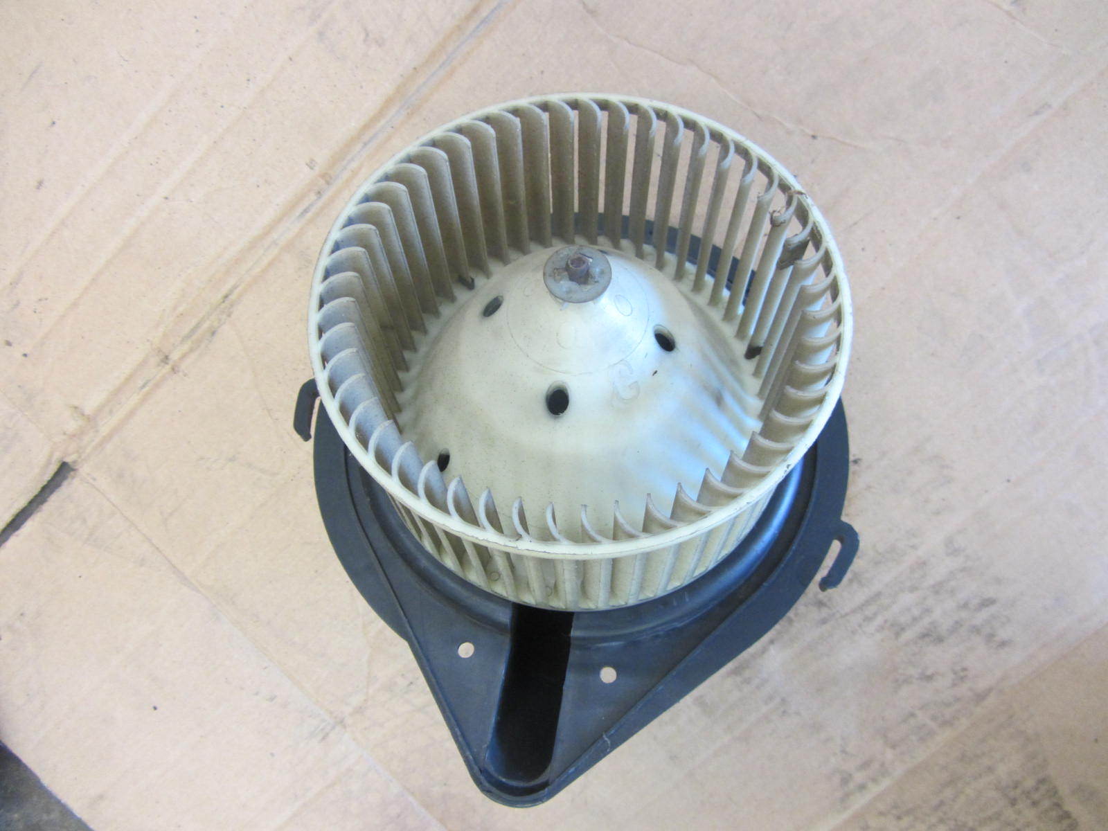 93 94 95 OEM Volkswagen VW Eurovan blower motor 701819021b b12a | eBay