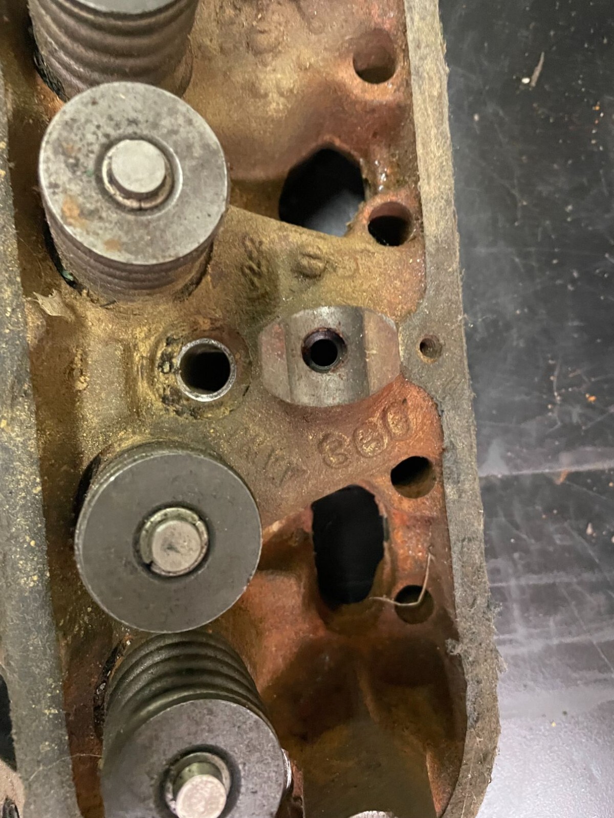 CHRYSLER MARINE 318 CYLINDER HEADS, ASSEMBLED (PAIR) CAN BE REBUILT | eBay