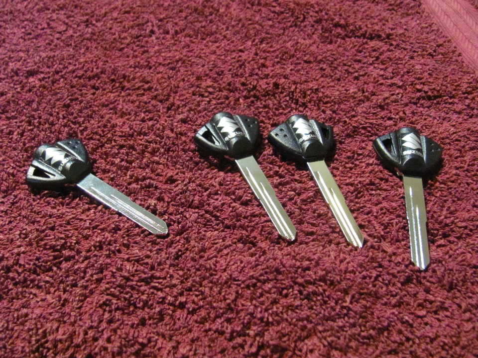 Lot (4 Pcs) Suzuki Key Blanks Fits GSXR 600/750/1000/SV1000/DL1000 ...