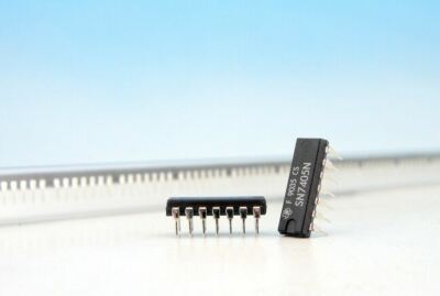 1 x SN7405N T.I. Hex Inverters with Open-Collector Outputs DM7405N 7405 ...