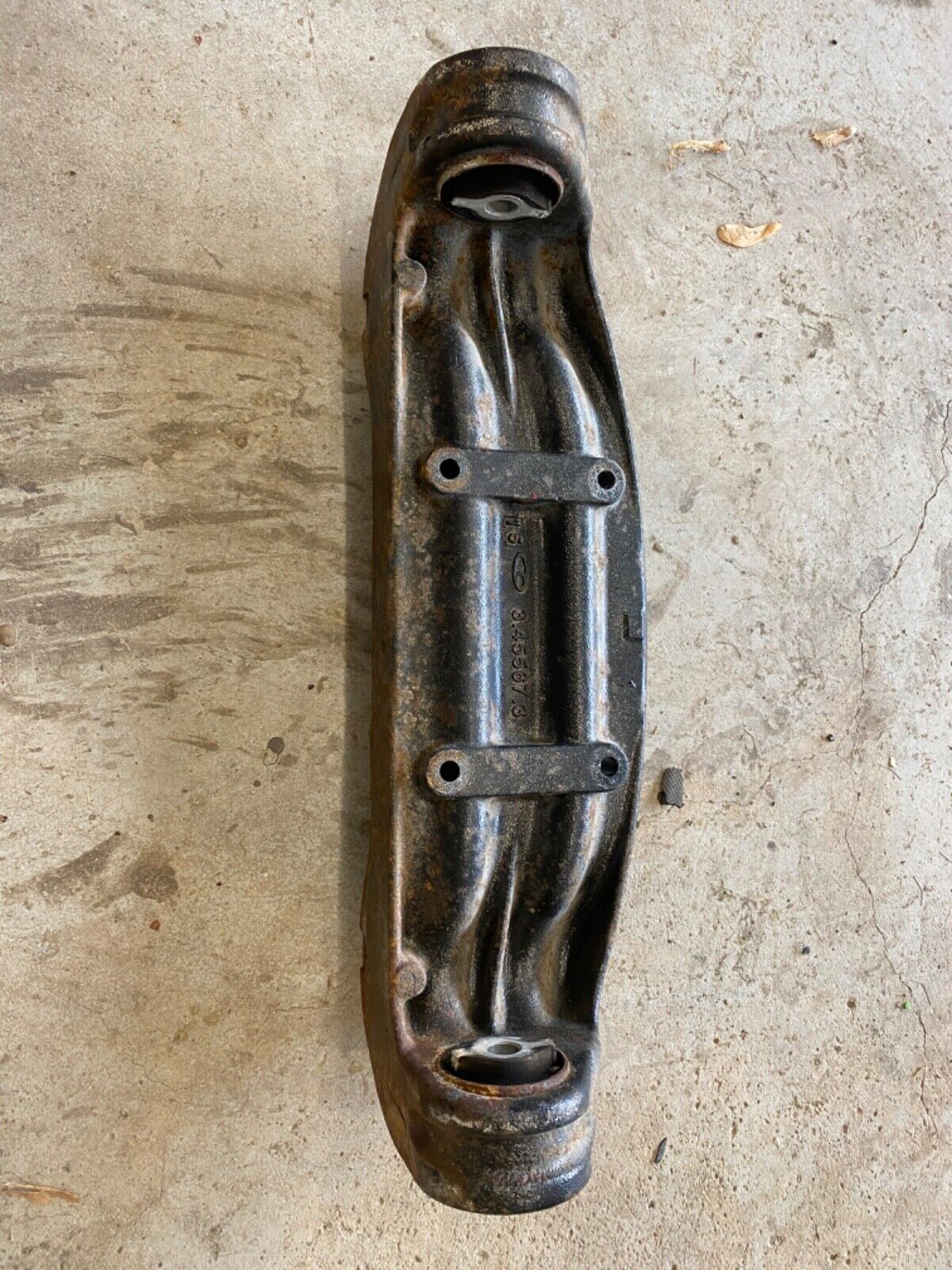 04-18 Maserati granturismo S GT M139 Differential Rear Mount Bracket ...