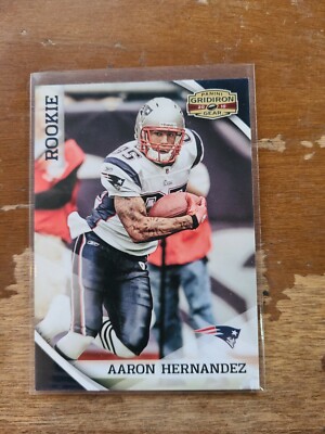 AARON HERNANDEZ 2010 PANINI GRIDIRON GEAR ROOKIE #151 NEW ENGLAND ...