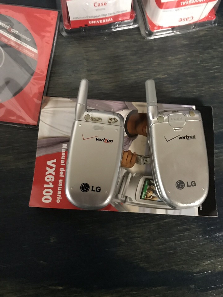 Verizon Flip Phone Lot Lg Cell Phones VX6100 VX5300 - Cases and ...