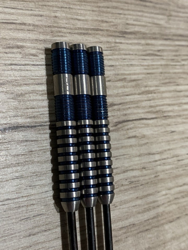 Darts Red Dragon Polaris 22g Blue And Silver 90% Tungsten | eBay UK