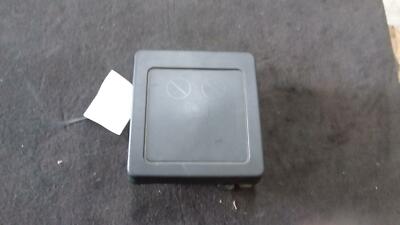 HOLDEN COMMODORE FUSE BOX ENGINE BAY, VF, 05/13-12/17 13 14 15 16 17 ...