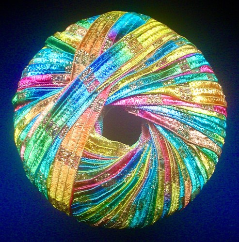 Berlini MEMENTO ROYALE Yarn #153 BON BON Ribbon With GOLD SPARKLE 50 ...