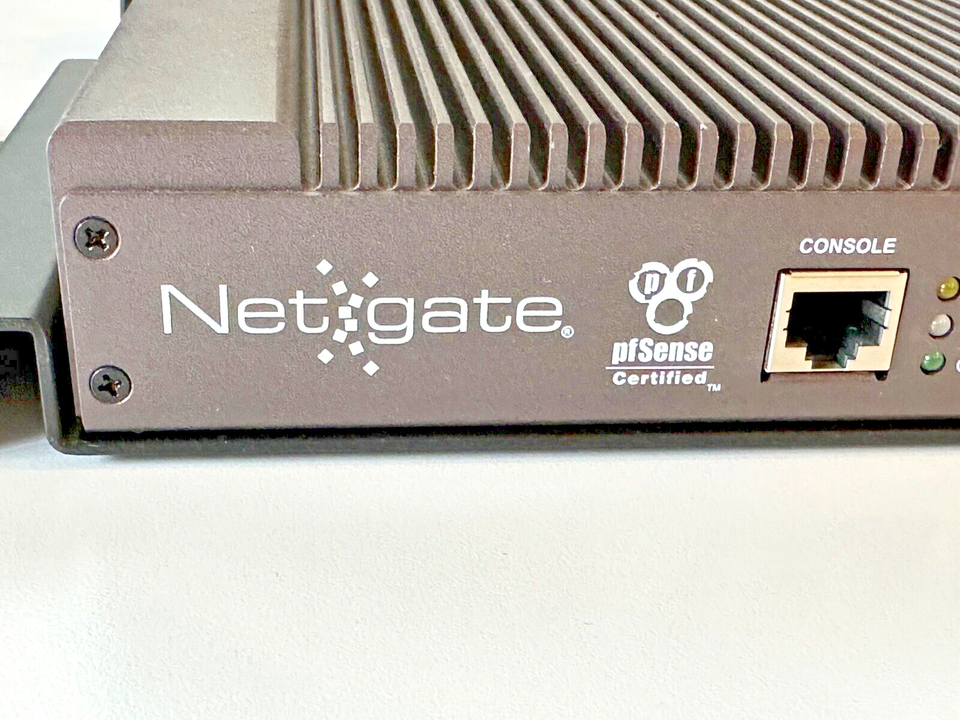 Lanner Electronics FW-7541D-NG1 Netgate pfSense Firewall w/ Rackmount ...