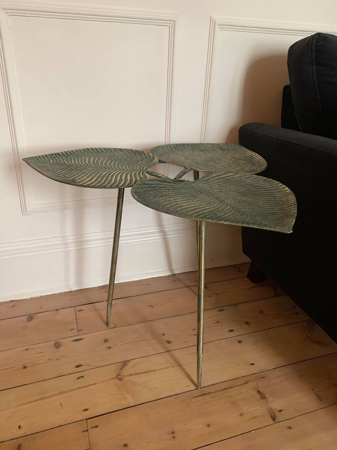 Metal Table Leaf Design Rustic Industrial Coffee Side End Plant Stand ...