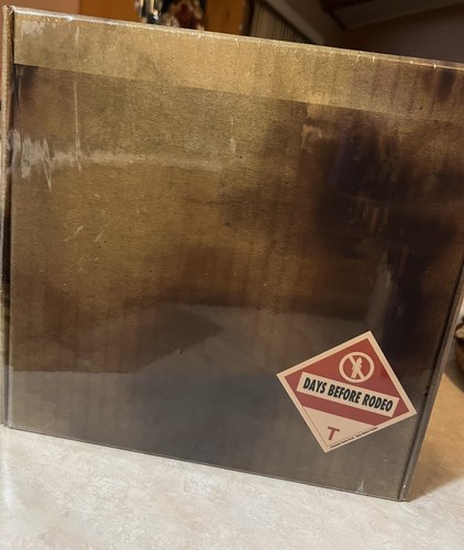 TRAVIS SCOTT Days Before Rodeo Box Set I (LIMITED PINK RED HOODIE) Size ...