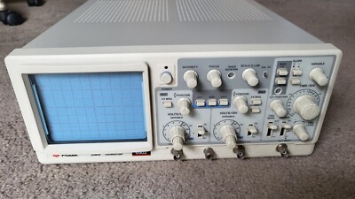 Oscilloscopes - 20Mhz Dual Trace Oscilloscope