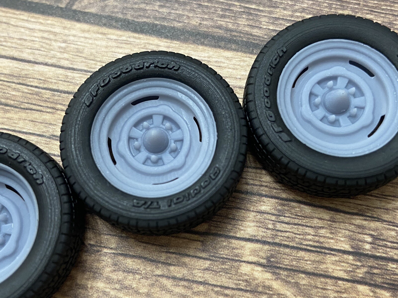 1/24 Scale: 17-inch Chrome Reverse Model Car Wheels W/ Bullets &Spikes ...