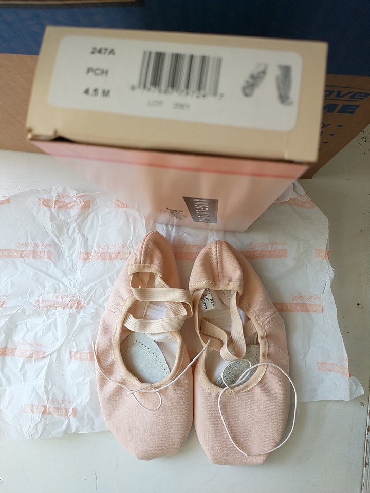 247A / 247C totalStretch® Low Vamp Canvas Ballet Slipper by: Body ...