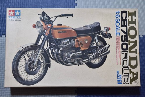 TAMIYA Honda Dream CB750 FOUR Big Scale 1/6 Bike Model Kit Used | eBay