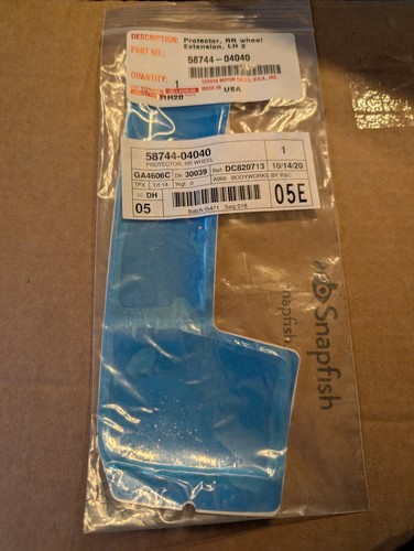 Genuine OEM Toyota 58744-04040 Driver LH Rear Wheel Opening Molding ...