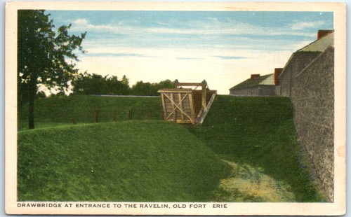 Postcard - Drawbridge At Entrance To The Ravelin - Old Fort Erie ...