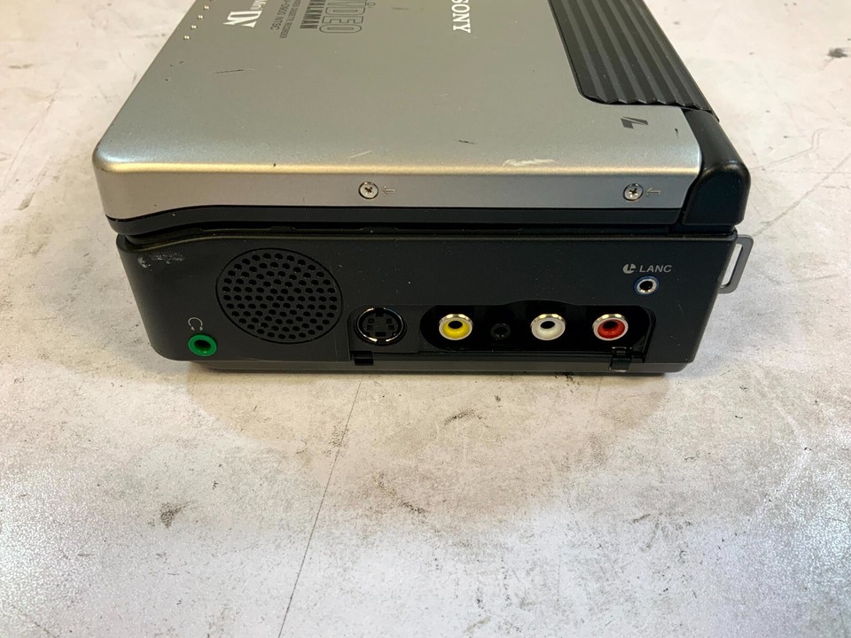 Sony Video Walkman GV-D900 Portable MiniDV Digital VCR with PGV-250 ...